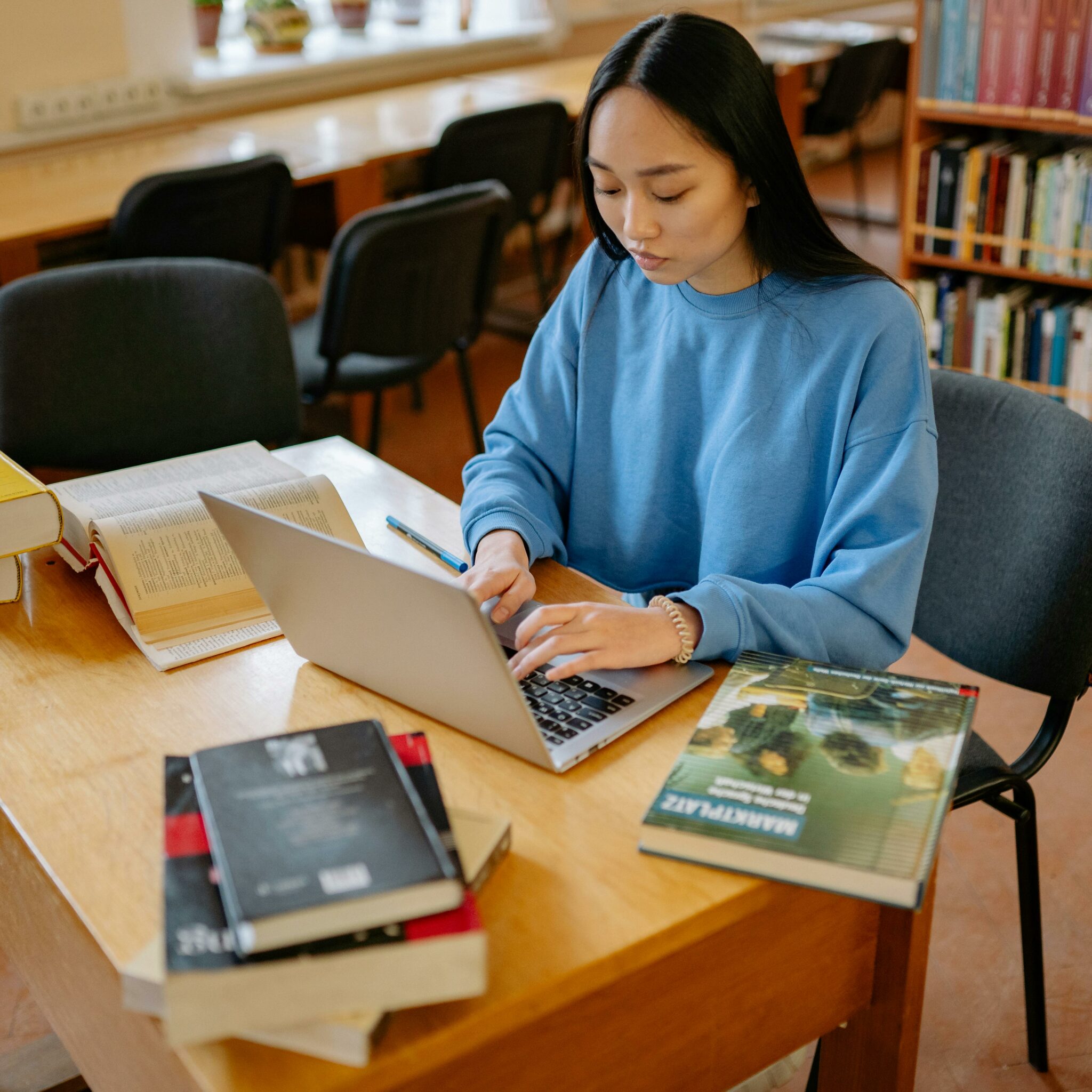 Centre de formation en traduction, interprétariat et langues vivantes
